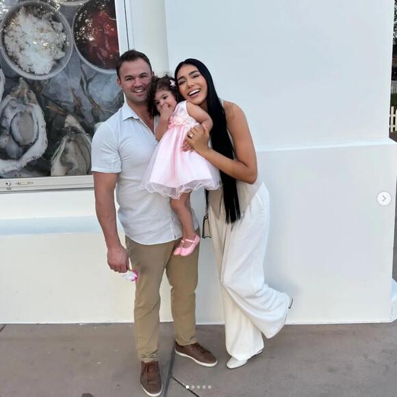 90 Day Fiancé Star Patrick Mendes Seeks Sole Custody in Divorce From ...