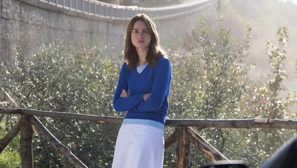 Grace Van Patten: 5 Things to Know About the Actress Playing Amanda ...