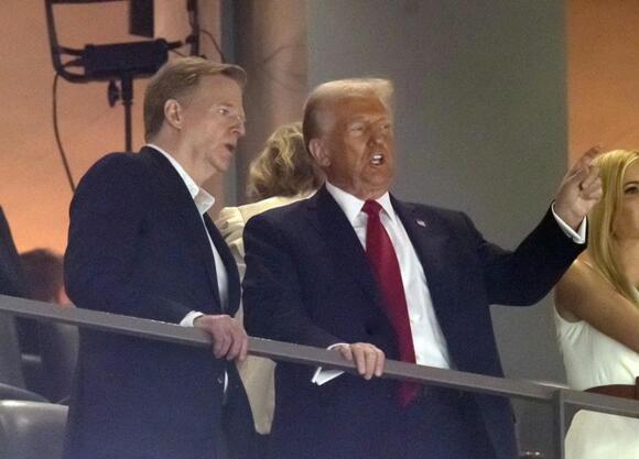 Knicks fans furious over Donald Trump NBA Finals attendance causing ...