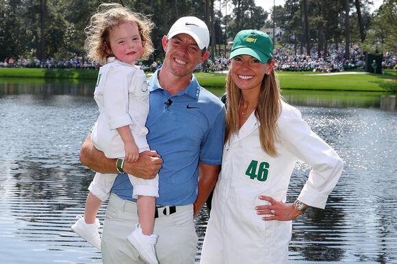 Rory McIlroy kisses wife Erica Stoll after crushing loss with divorce ...