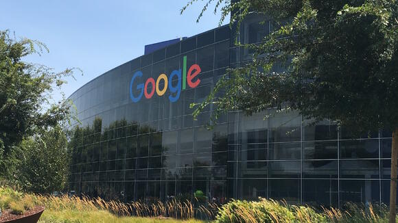 Android Auto 16: Google Rolls Out Media Redesign Despite User Backlash ...