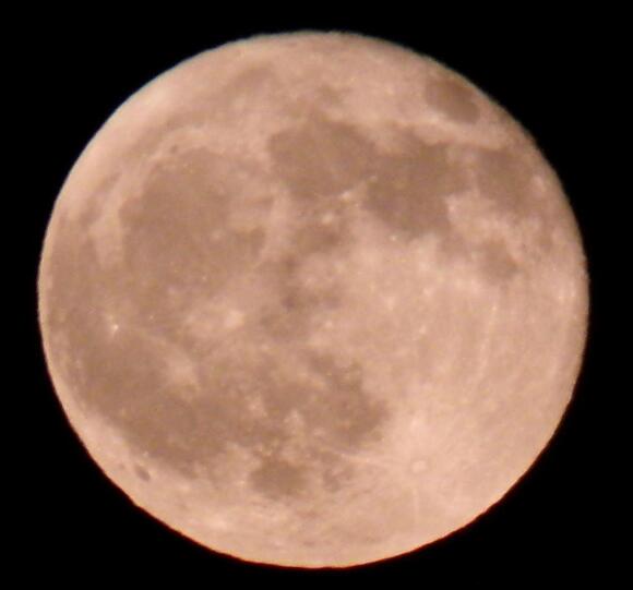 Cameras Up For Tonight's Super Harvest Moon Over Texarkana - NewsBreak