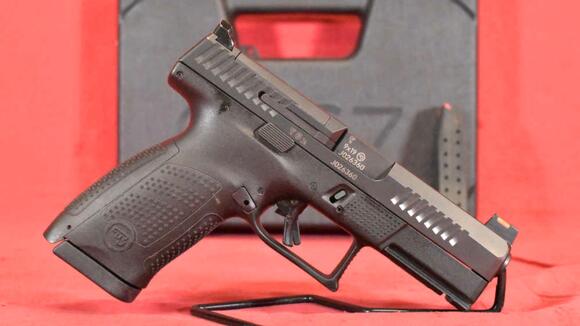 17 2025 handguns that feel built for real-world carry - NewsBreak