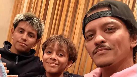 Bruno Mars’ nephews wow judges on America’s Got Talent 2026 with an ...