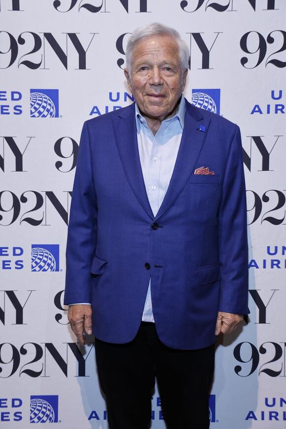 Tom Brady goes off on Jeff Ross’ Robert Kraft massage joke at roast: ‘Don’t say that s–t again’