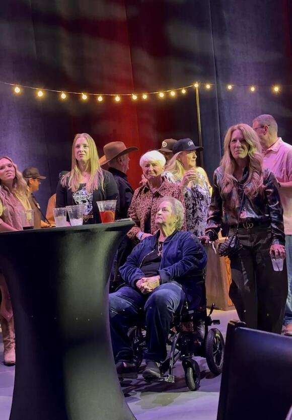 Who is Jelly Roll's Mom, Donna DeFord? - NewsBreak