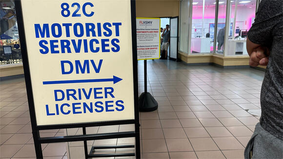 Gunman, 44, walks Into Delaware DMV as Customer and Kills Trooper ...