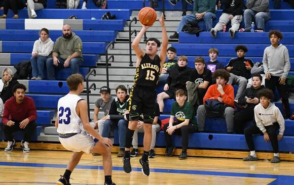 Former BHS hoops star picks up first win as high school head coach in ...