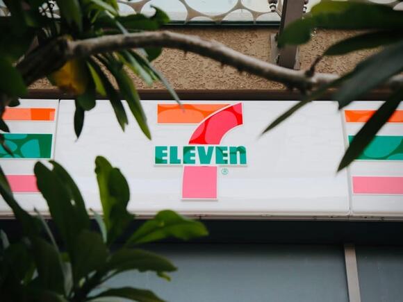 7-Eleven confirms hackers stole franchise data including Social ...