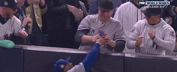 A Yankees Fan Grabbed Mookie Betts’ Glove And Ripped The Ball Out - NewsBreak