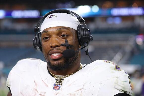 Derrick Henry’s Contract, Salary, and Net Worth: A Look at the Ravens ...