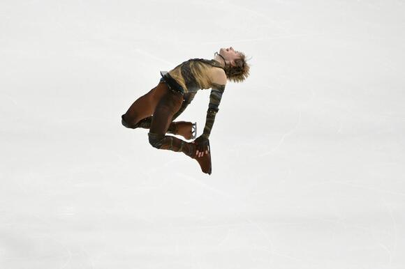 Ilia Malinin puts on stunning show at US figure skating championships ...