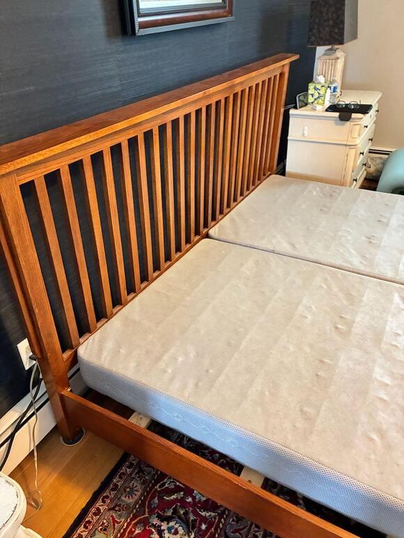 🎁 Freebies Up for Grabs in Quincy — Furniture, Tools & More - NewsBreak