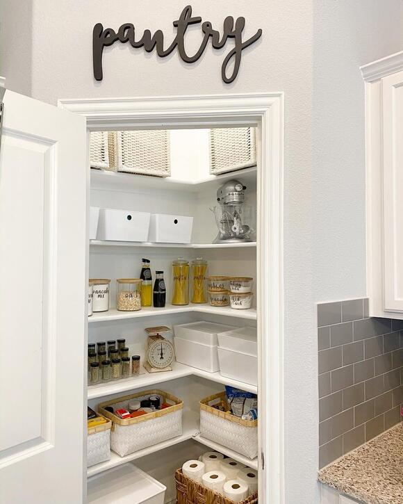 20 Small Pantry Organization Ideas for 2026 That Turn Tight Closets ...