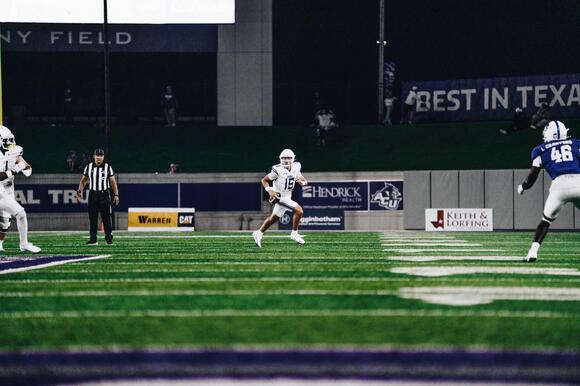 Former Griz QB Sam Vidlak Makes Powerful Bozeman Return - NewsBreak