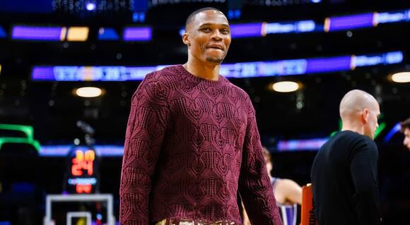 Russell Westbrook Gives Cold Stare To Jake LaRavia After Blowing Past ...