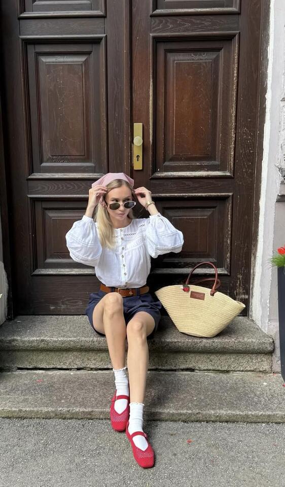 10 Stylish Ways Fashion Girls Are Wearing Socks In 2026 - NewsBreak