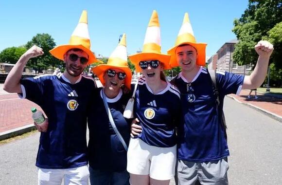 Tartan Army bring Glasgow tradition to Boston as traffic cones appear ...