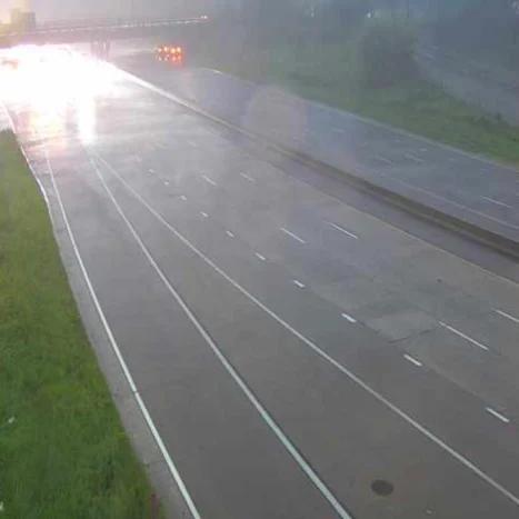 Reminder to Minnesota drivers: Don't stop under bridges during severe ...