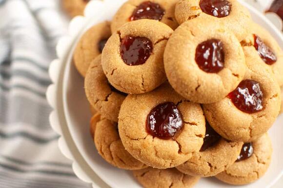 27 Blue-Ribbon Cookies That Outbaked the Bakery Down the Block - NewsBreak