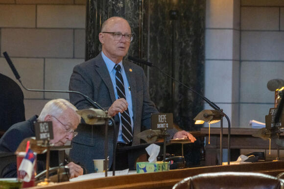 Effort fails to abruptly end special property tax legislative session