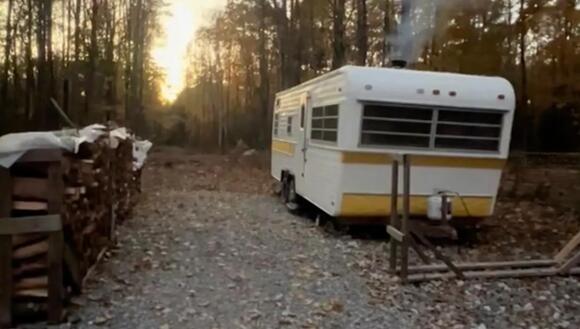 Homeowner shares before-and-after video after building off-grid cabin ...