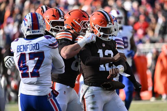 NFL Insider Shuts Down Shedeur Sanders’ Mobility Concerns After Browns ...