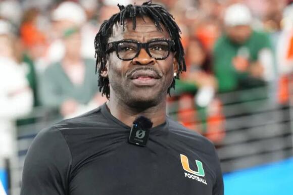 Michael Irvin Doesn’t Hold Back on Cowboys Decision to Hire Christian ...