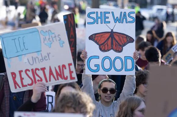 Hundreds of Roosevelt High students walk out to protest immigration ...