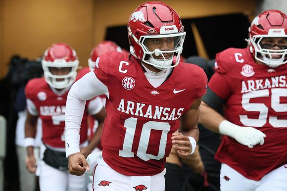 2026 NFL Draft scouting report: Taylen Green, QB, Arkansas - NewsBreak