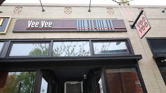 Vee Vee in Jamaica Plain gets a ‘Top Chef’ and new menu - NewsBreak