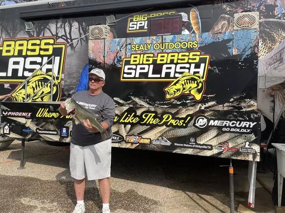 The 2026 Big Bass Splash on Sam Rayburn is Coming April 17-19 - NewsBreak