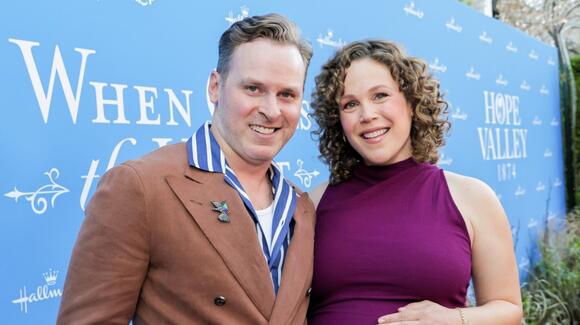 ‘WCTH’s Erin Krakow & Ben Rosenbaum Have Date Night Before Baby’s ...