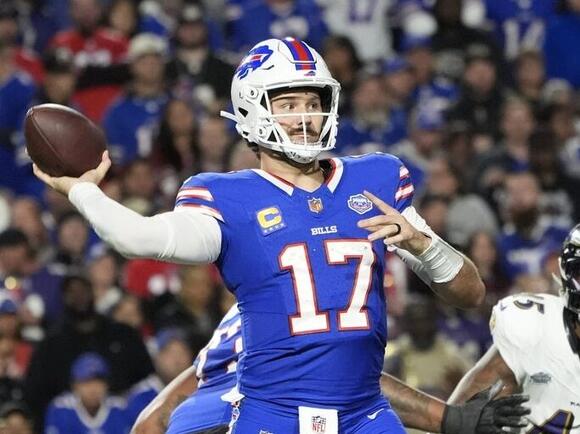 Josh Allen sends pointed message to Bills fans who left game early ...