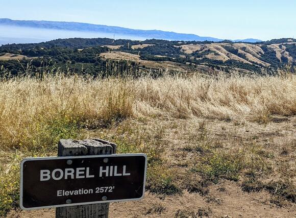 6 Beginner-Friendly Ridge & Reservoir Hikes Under 40 Minutes From ...
