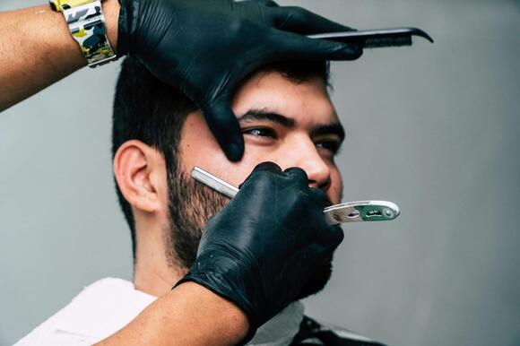 13 purchases men think look impressive but often don’t - NewsBreak