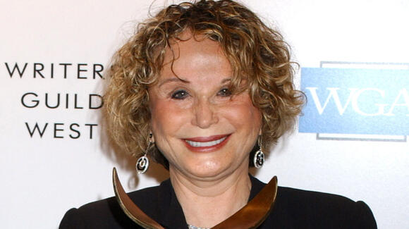 Ellen Weston Dies: ‘The Young and the Restless’ Actress Was 87 - NewsBreak