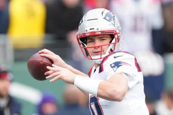 Sam Darnold’s Big Performance & Jarrett Stidham’s Questionable Fumble ...
