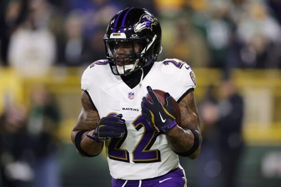Derrick Henry rushes for 216 yards, 4 scores in Ravens' win - NewsBreak