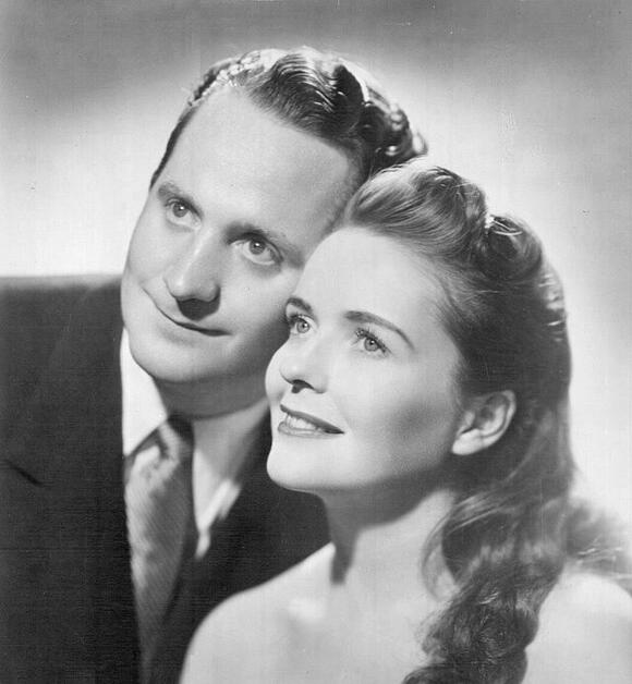 Les Paul and Mary Ford: A Look Back at the Traumas of the Classic ...