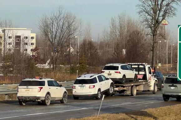 US-23 Crash Shuts Down Freeway - NewsBreak