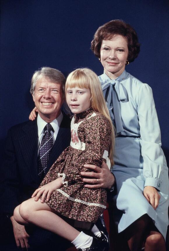Former First Daughter Amy Carter Is Now 58 Years Old: She Was Only 9 ...