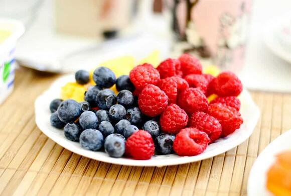 18 Foods That Keep Hunger Away Longer Than Protein Bars - NewsBreak
