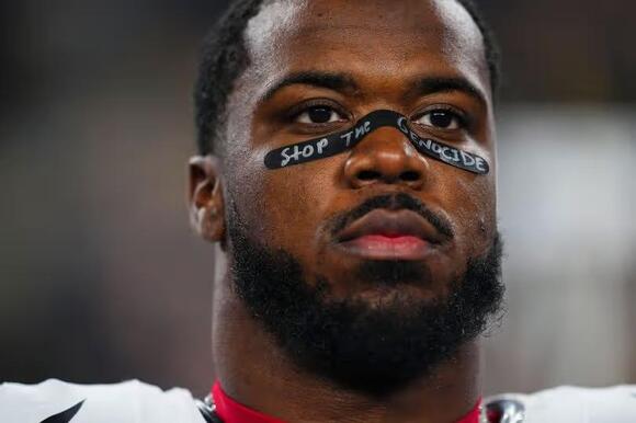 Texans star defies NFL punishment for political message as he refuses ...
