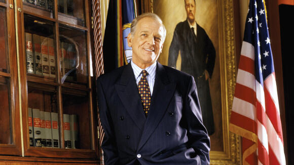 How The Death of ‘West Wing’ Star John Spencer Changed the Show Forever ...