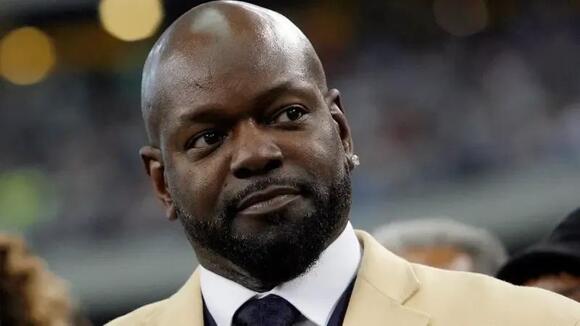 Cowboys Legend Emmitt Smith Mourns Personal Loss on Valentine's Day ...