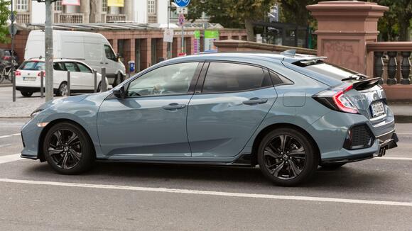 The Best Compact Cars For City Driving - NewsBreak