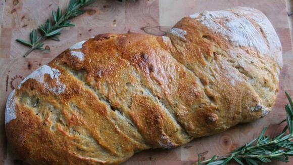 19 Bread Recipes That Make the Bakery Line Easy to Skip - NewsBreak
