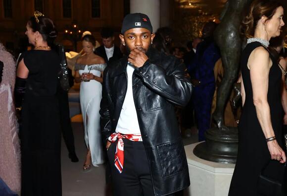Kendrick Lamar Attends Sister’s College Graduation - NewsBreak
