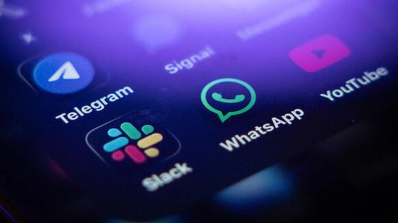 Here Are the First 2 Apps You'll Be Able to Text From Within WhatsApp ...